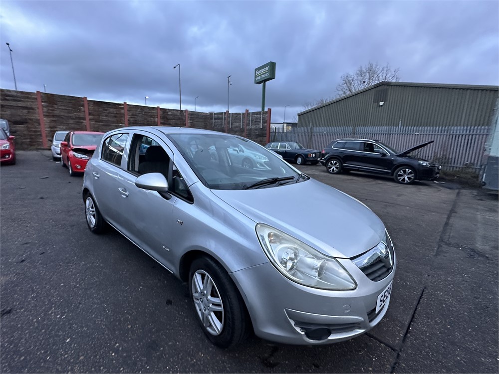 Redcorn Salvage Auctions - 2008 VAUXHALL CORSA CLUB SILVER