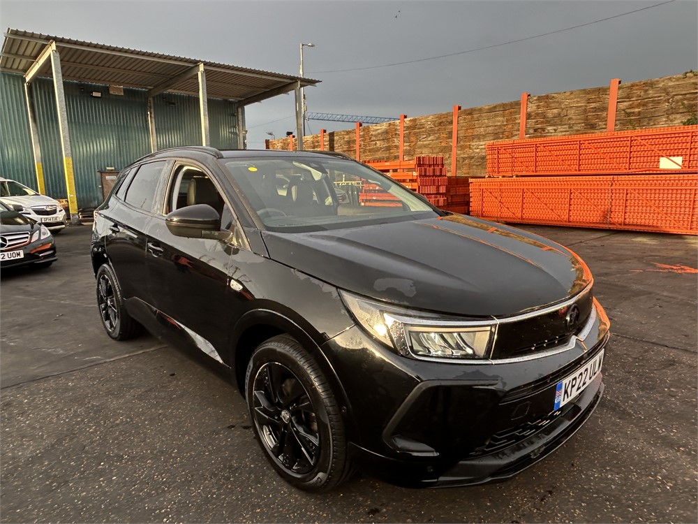 Redcorn Salvage Auctions - 2022 VAUXHALL GRANDLAND SRI 130 TURBO ...