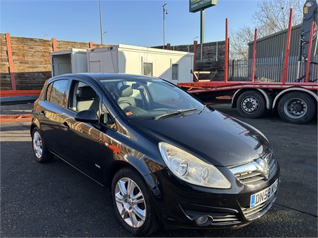Redcorn Salvage Auctions - 2009 VAUXHALL CORSA DESIGN BLACK