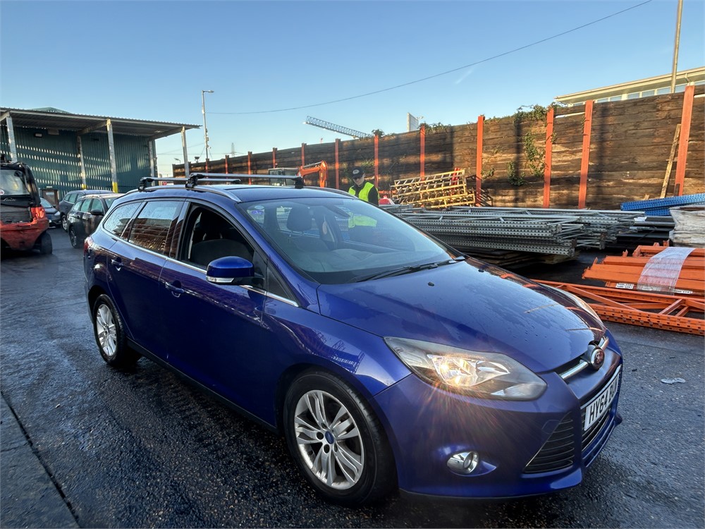 Redcorn Salvage Auctions - 2014 FORD FOCUS TITANIUM NAVIGATOR TI-VCT ...
