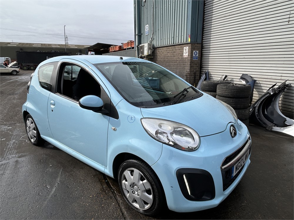 Redcorn Salvage Auctions - 2012 CITROEN C1 VTR VVT 68 BLUE